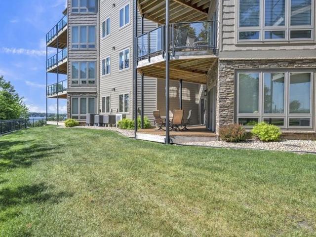 425 240th Ave Unit 105, Arnolds Park, IA 51331