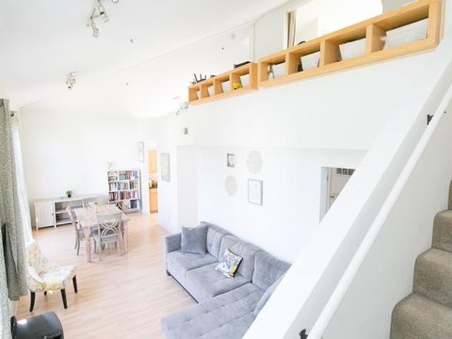 425 28th St Unit 201A, Oakland, CA 94609
