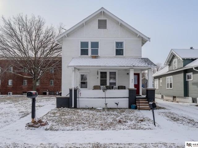 425 427 W Military Ave, Fremont, NE 68025