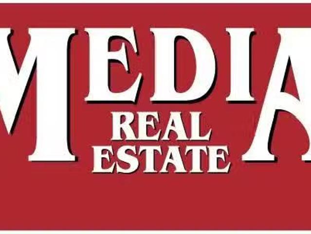 425 4A Williamsburg Apartments