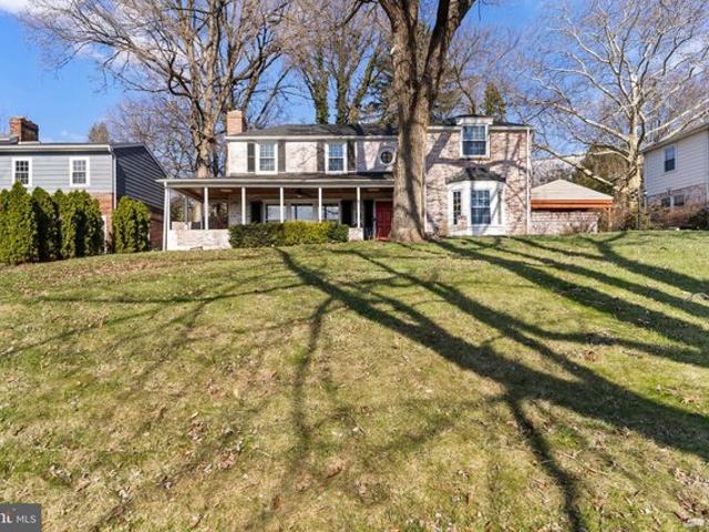 425 Country Club Rd, Camp Hill, PA 17011