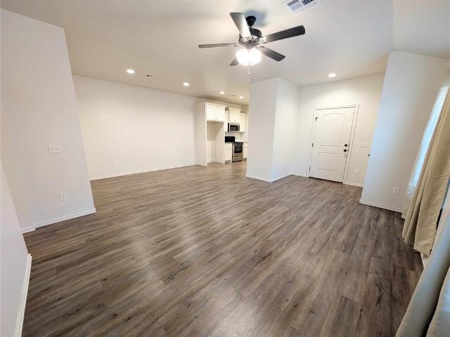 425 Chalk Hill Court