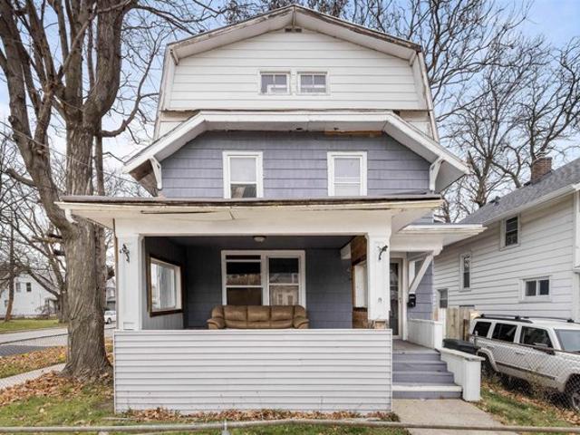425 Albert Ave, Rockford, IL 61101