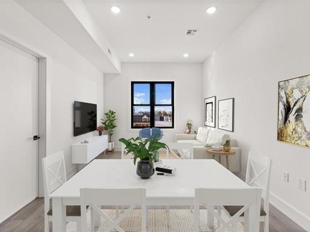 425 Avenue C # 504