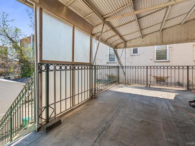 425 Barbey Street