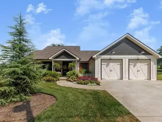 425 Blue Ridge Ave, Nelson, GA 30151 MLS 7441325