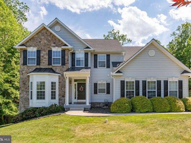 425 Gentle Breeze Cir, Fredericksburg, VA 22406