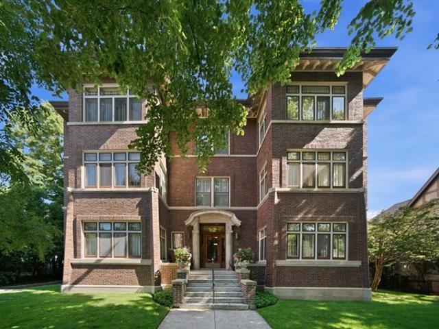 425 Greenwood St Apt 1E, Evanston, IL 60201