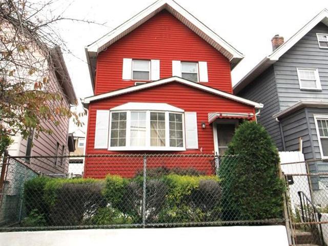425 Davis Avenue