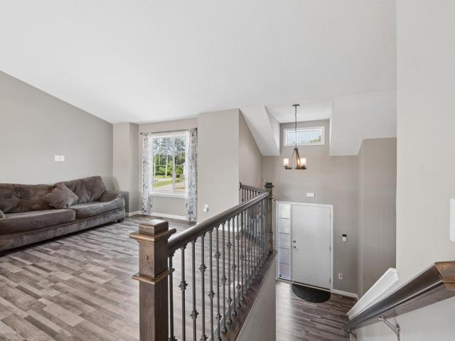 425 Eagle St NW, Isanti, MN 55040 | MLS #7087
