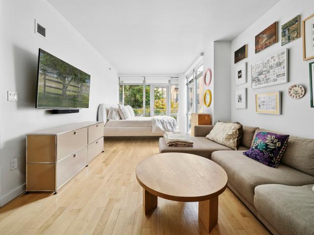 425 East 13th Street, New York, NY