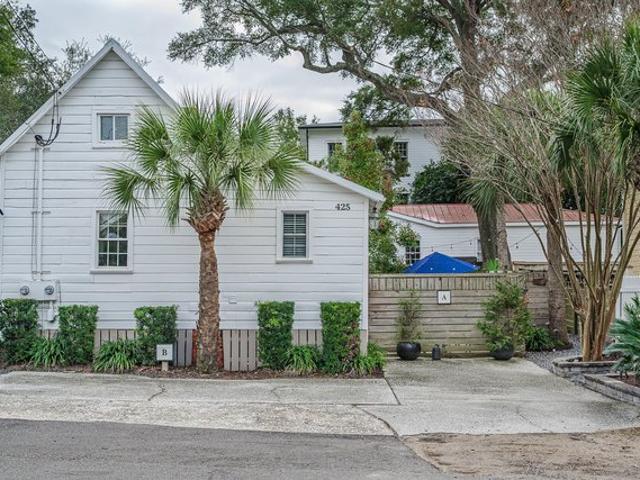 425 King St, Mount Pleasant, SC 29464