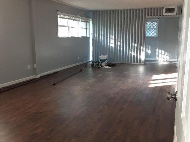 425 Homecrest Street