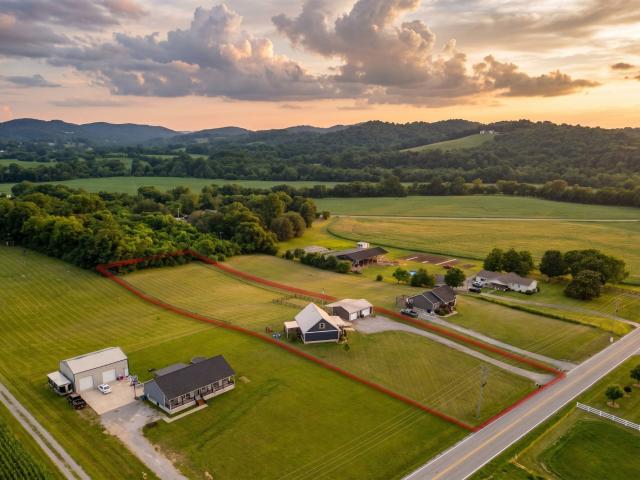 425 Hickman Rd