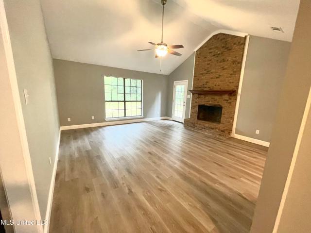 425 Inverness Court