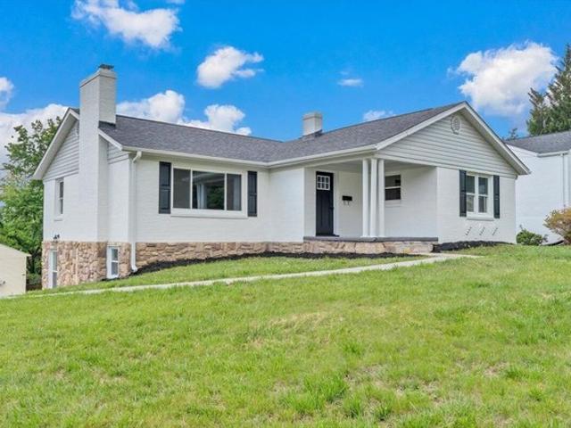 425 Idaho St, Salem, VA 24153