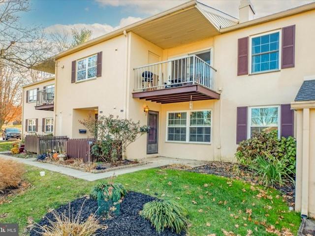 425 Old Forge Xing, Devon, PA 19333