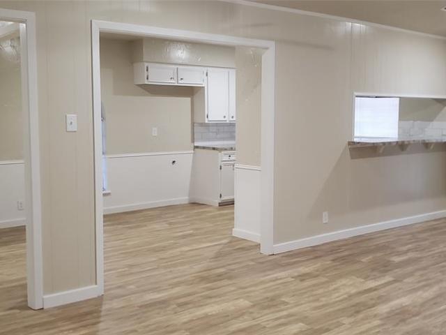 425 Oxford Dr, Sherman, TX 75092 | MLS #21167