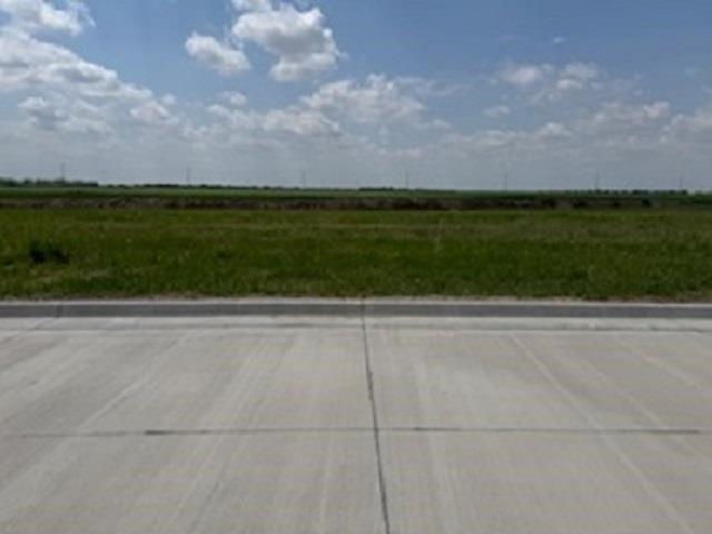 425 Morning Dew, Hesston, KS 67062