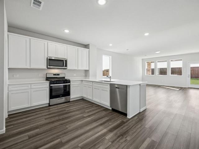 425 Magellan Road