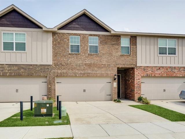 425 Mbs Way, Pilot Point, TX 76258