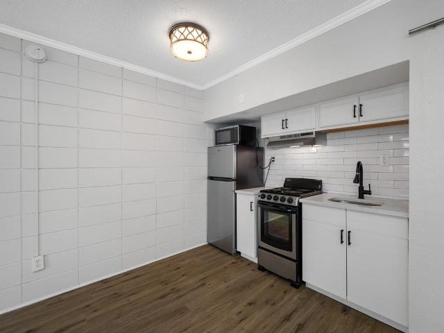 425 North Studio Apartment for Rent at 425 2nd St N, St. Petersburg, FL 33701 Downtown St. Petersburg