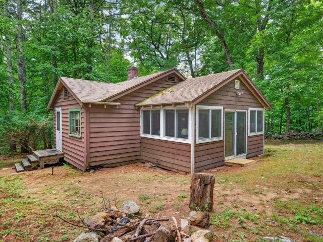 425 Narrows Road