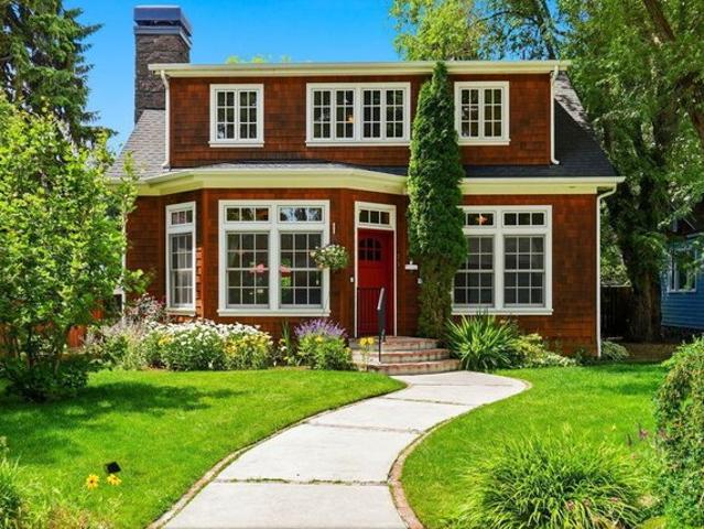 425 NW State St, Bend, OR 97703