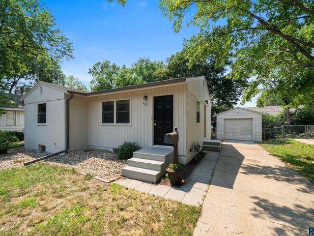 425 S Garfield Ave, Sioux Falls, SD 57104