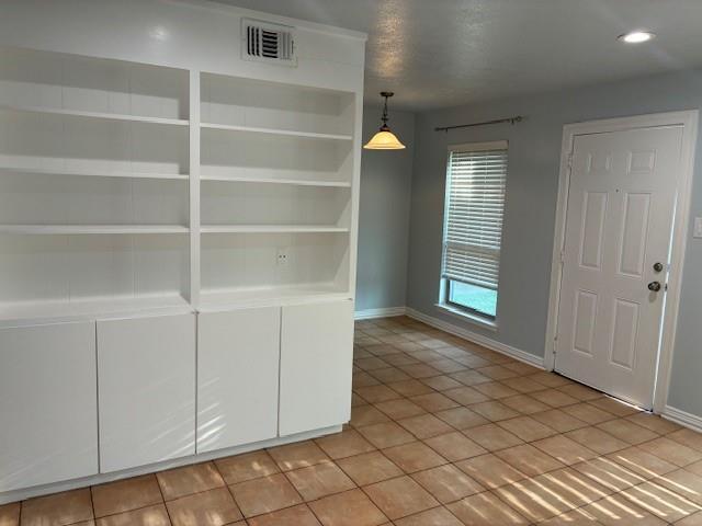 425 S Oak Street # 101