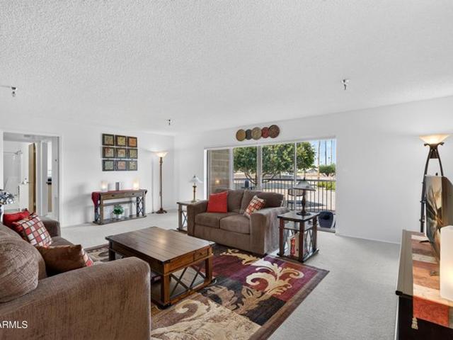 425 S Parkcrest Unit 318, Mesa, AZ 85206