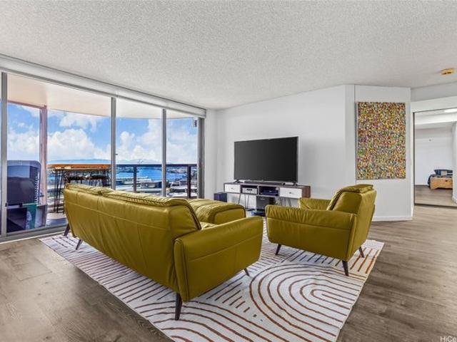425 South St Apt 1202, Honolulu, HI 96813