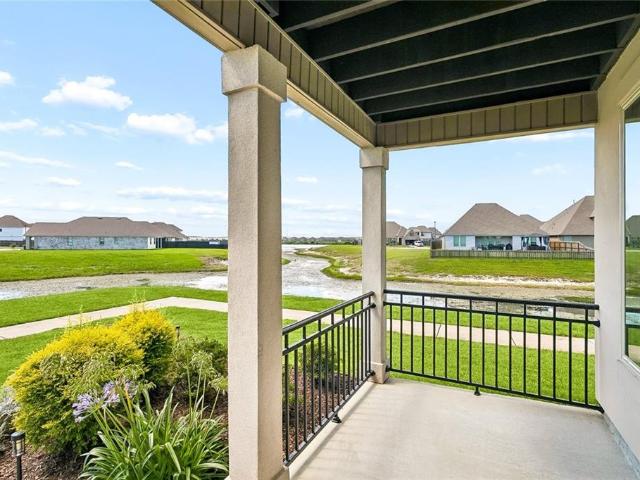 425 Short Bough Lane