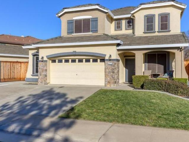 425 Sienna River Ct, Roseville, CA 95747