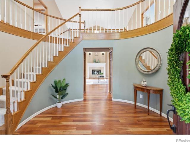 425 Skysail Lane