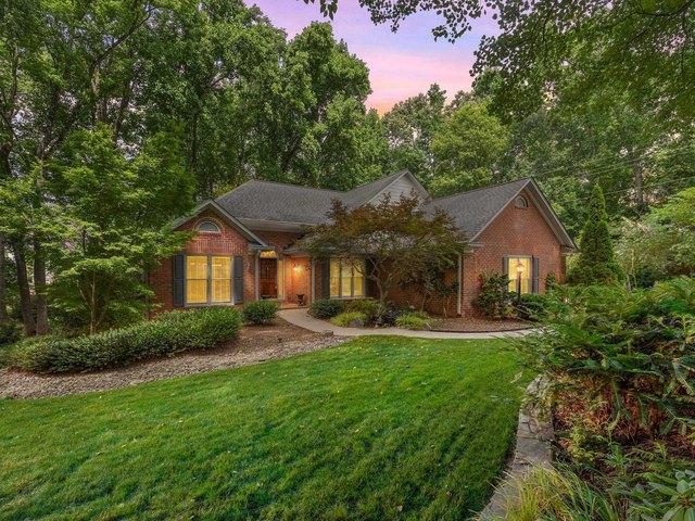 425 Summerton Pl, Moore, SC 29369