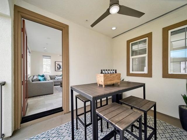 425 Paradiso Pl, Covina, CA 91723