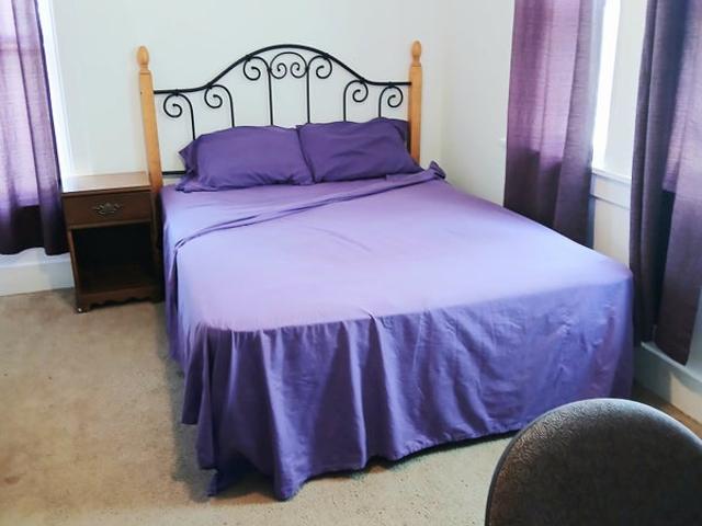 $425 Room for Rent in my house all included