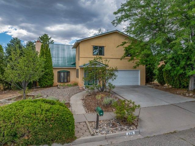 425 Ridgecrest Ave, White Rock, NM 87547
