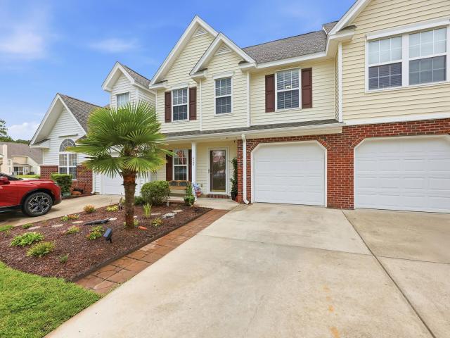 425 Rustic Ct. 425