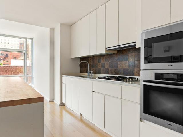 425 W 53RD Street 706