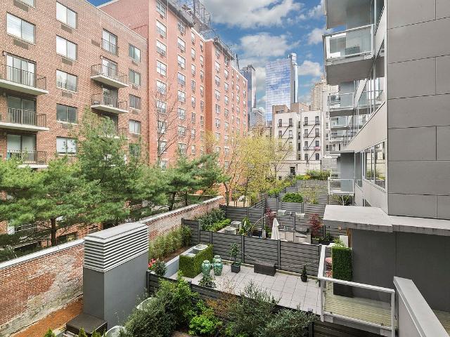425 W 53RD Street 301