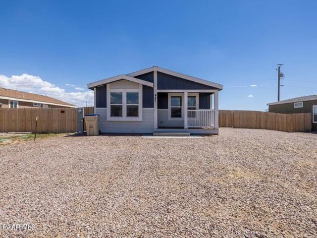 425 W Acapulco Way, Paulden, AZ 86334