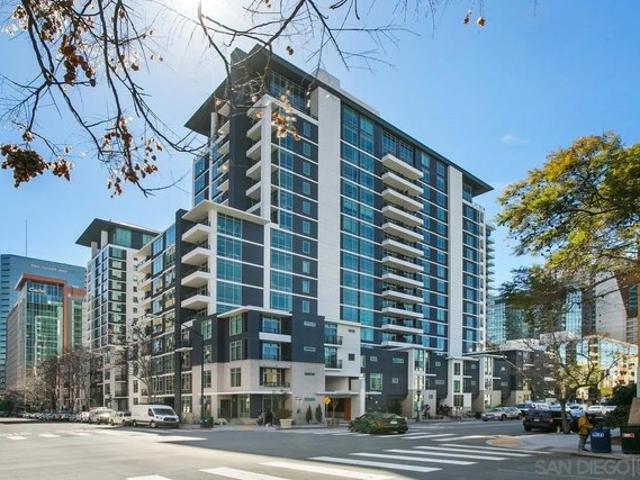 425 W Beech St Unit 204, San Diego, CA 92101