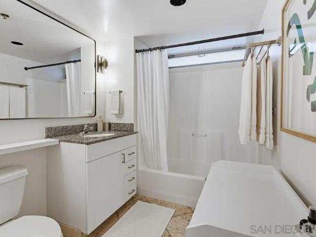 425 W Beech St, Unit 428, San Diego, CA 92101 | MLS #260012