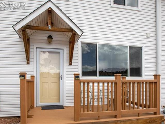 425 W Eaton Avenue