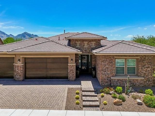 425 W Red Ribbon Ln, Oro Valley, AZ 85755