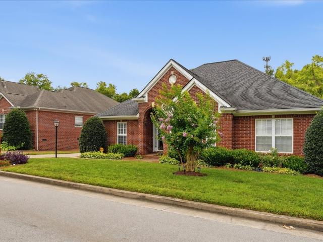 425 Wellington Sq