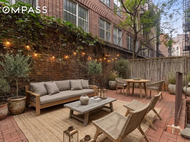 425 West 24th Street, New York, NY