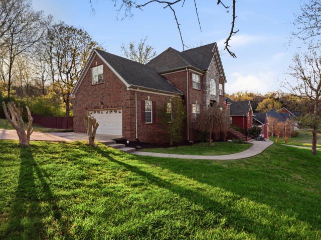 425 Westwood Dr